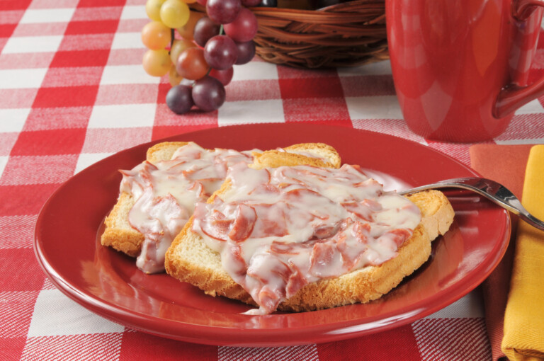 Creamed Chipped Beef - Diner Style - Frugal Upstate